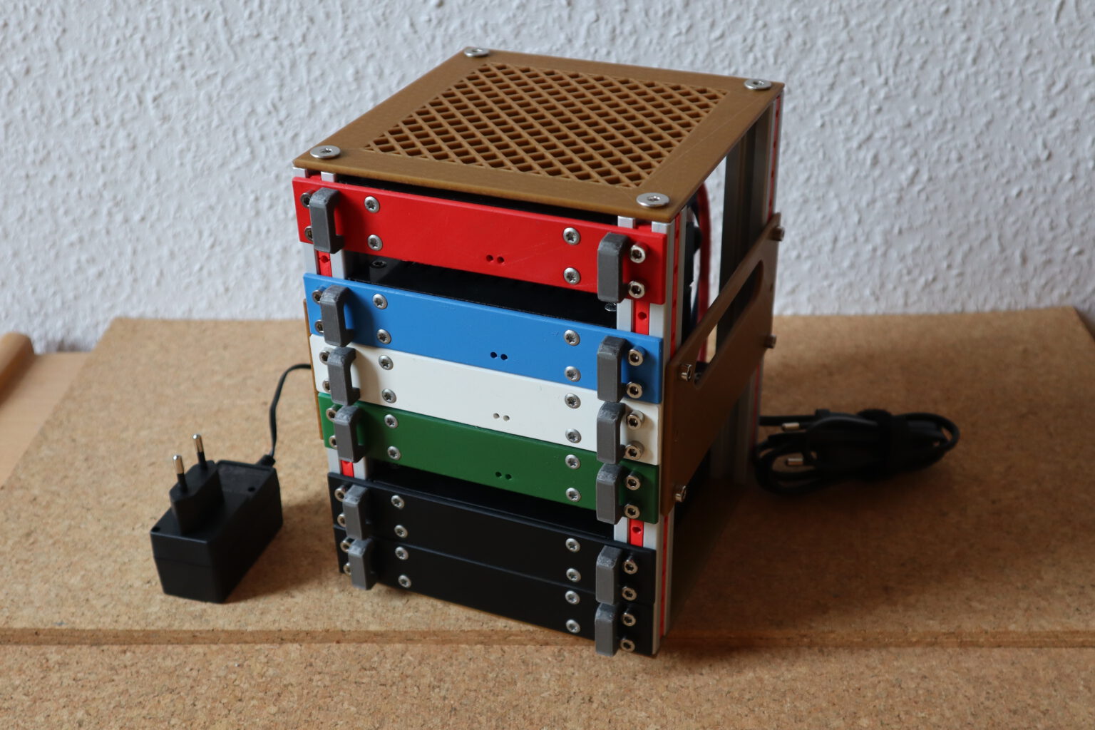 Raspberry Pi Rack – Häfner Technology